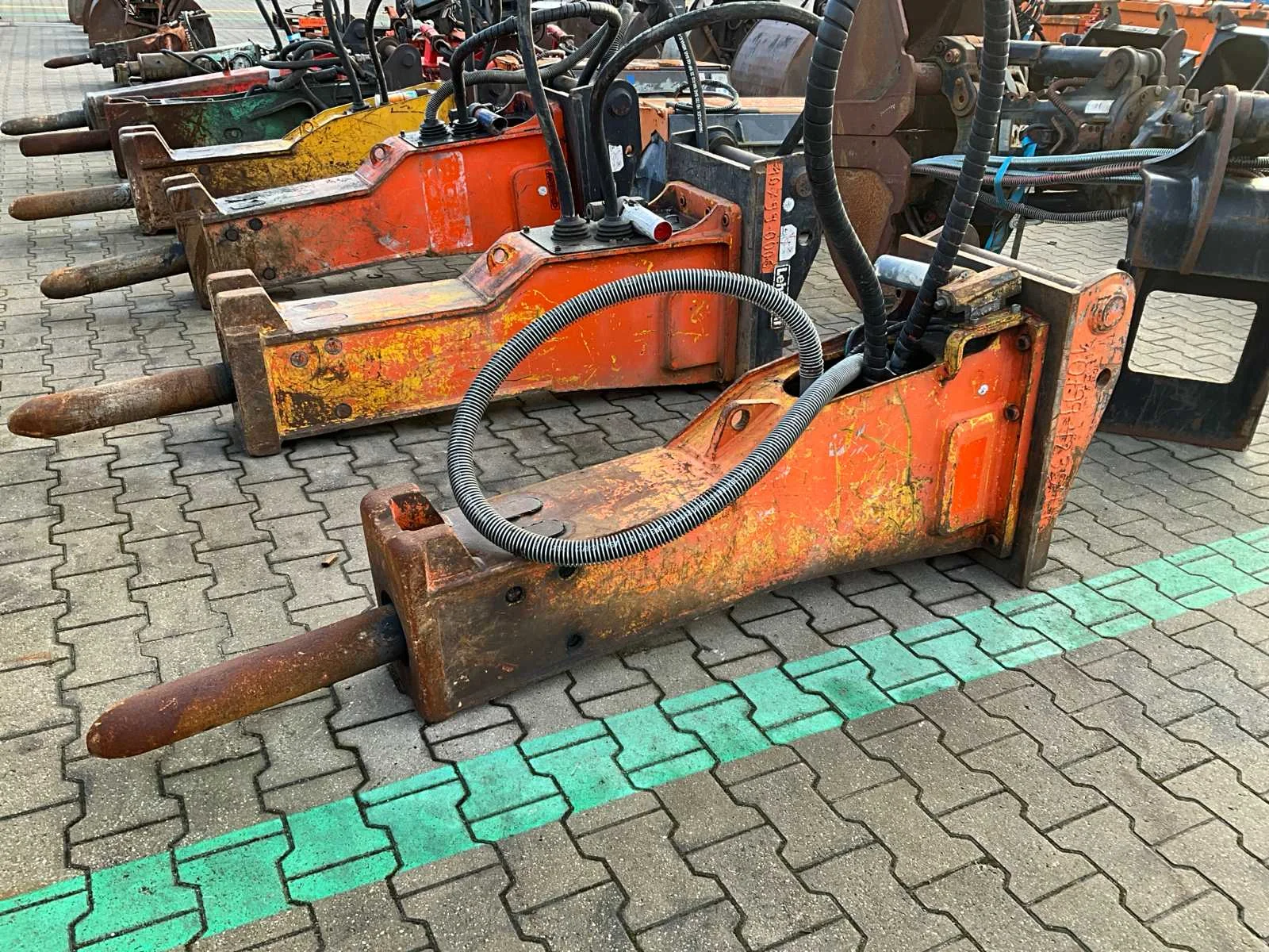 Epiroc mb 1000 hydraulische sloophamer Kavel nummer: 466 - AlleVeilingen