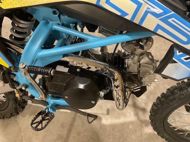 Ultra motocross 125cc db003 pitbike 2025 bl motorfiets Kavel nummer: 58 ...